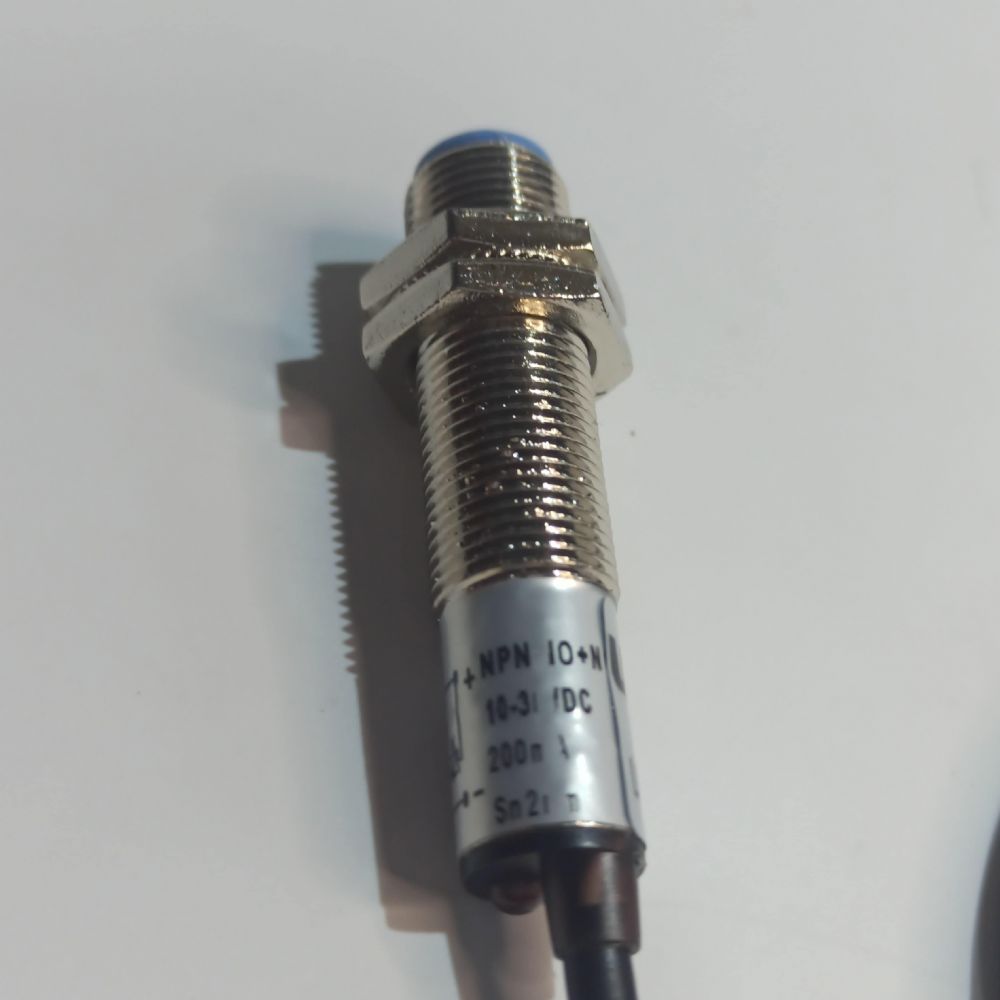 LM12-3002NC-M12 10-30VDC 200mA - Sensör - plase.com.tr